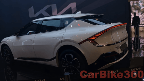 Kia Unveils EV6 at Bharat Mobility Expo
