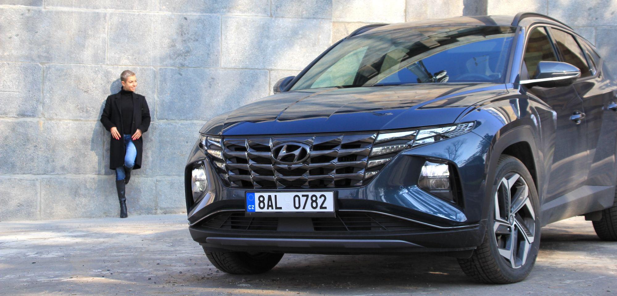 Hyundai Tucson - Discontinued Model | Specs, Features & History