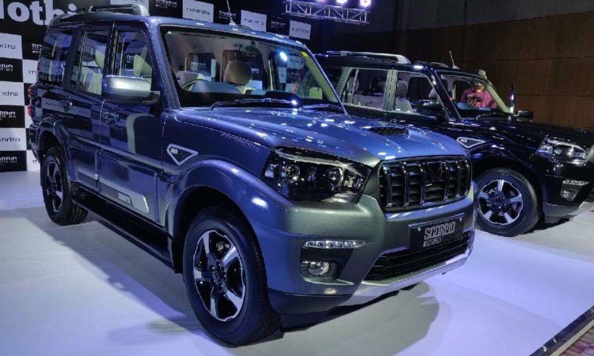 Mahindra Scorpio Classic 2026 Price - Images, Colors, Specifications ...